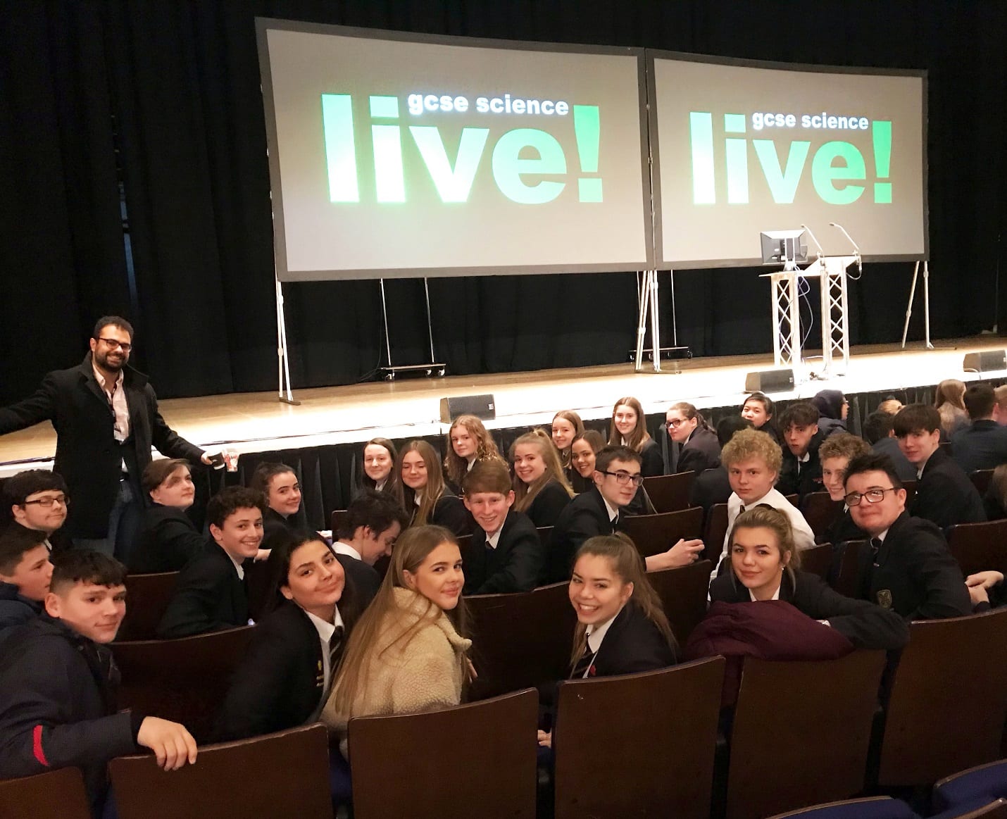 Year 11's visit GCSE Science Live Show - East Leake Academy